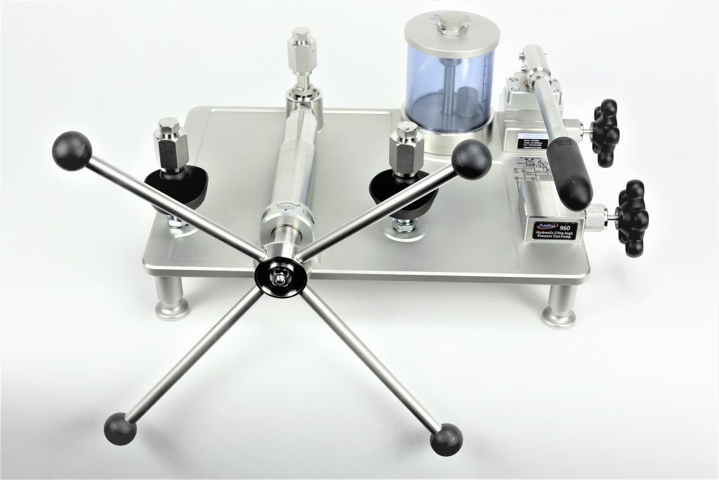 Additel 960 Hydraulic Ultra-High Pressure Test Pump - Deltakon Sales